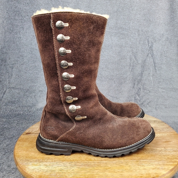 UGG | Shoes | Ugg Nantucket Boots Womens Size 6 Brown Suede Shearling ...